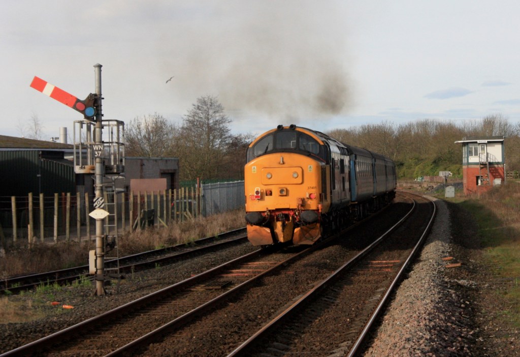 Semaphores and Class 37s on the Cumbrian Coast – RailwayWorld.net