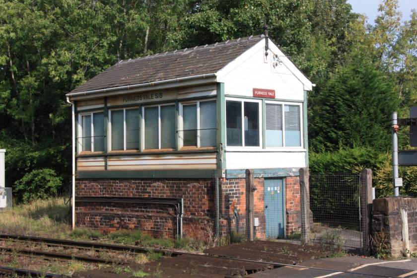 Working distant signals on the Buxton Line – RailwayWorld.net