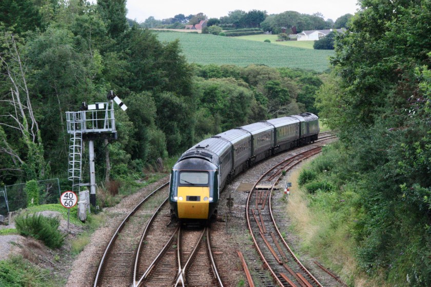 Above and below Par – RailwayWorld.net