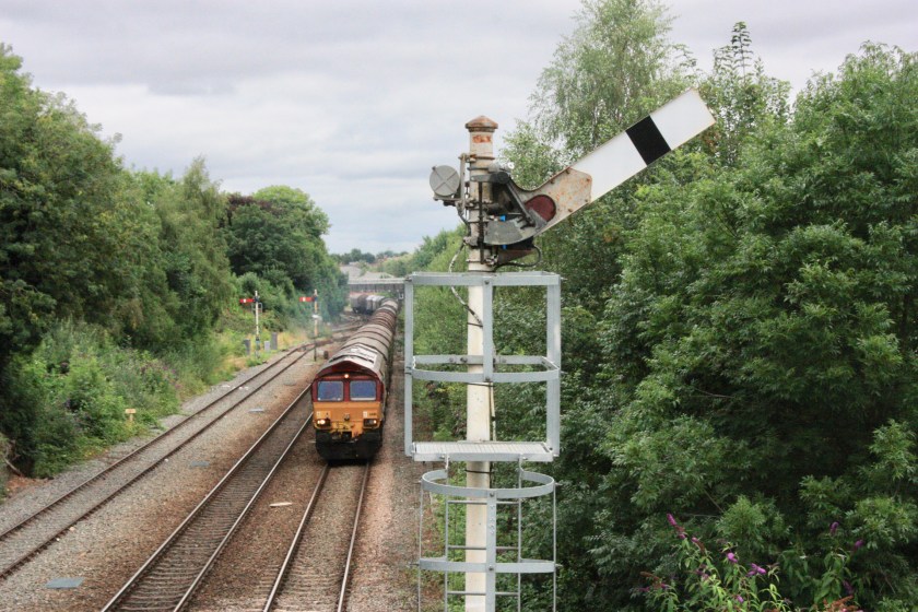 Mixed signals at Sutton Bridge Jct. – RailwayWorld.net