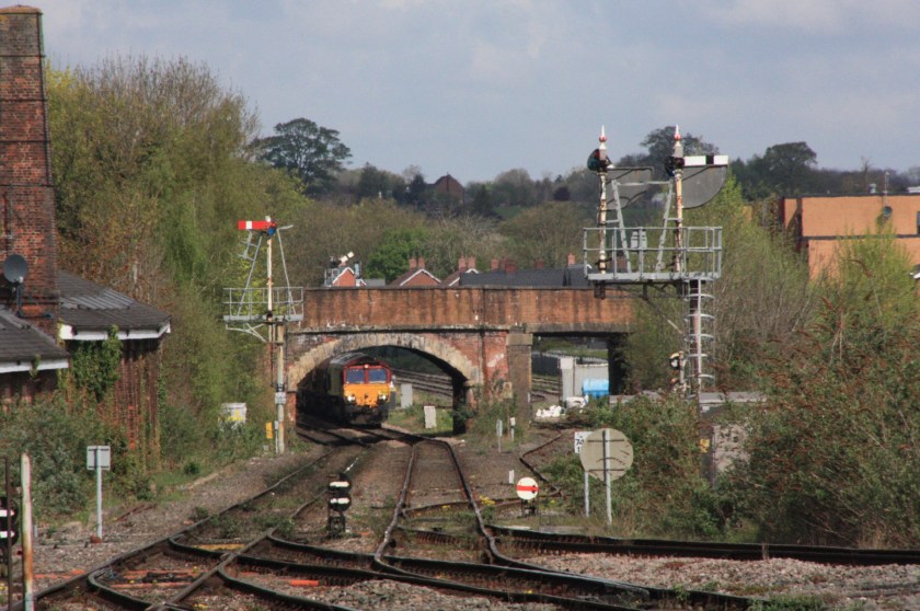 The semaphores of Crewe Junction – RailwayWorld.net