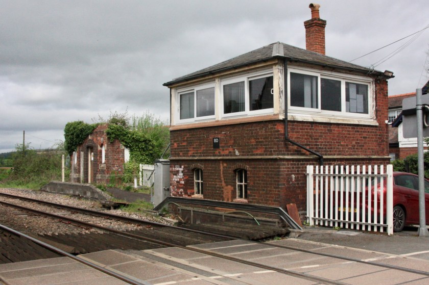 Bromfield and its semaphores – RailwayWorld.net