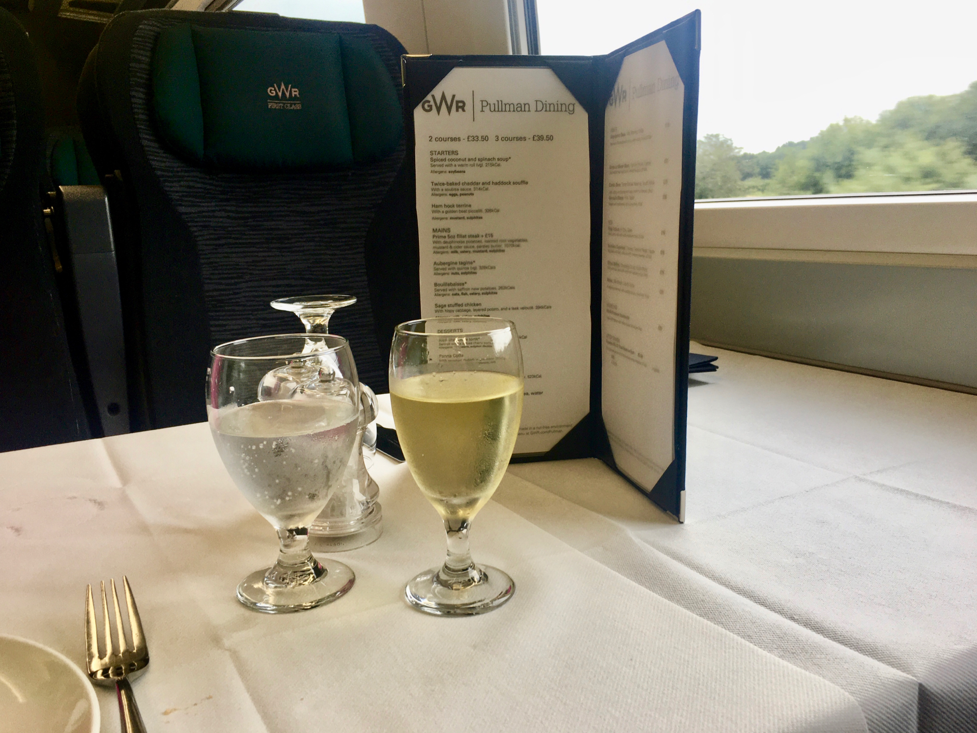 South Wales Pullman Dining – RailwayWorld.net