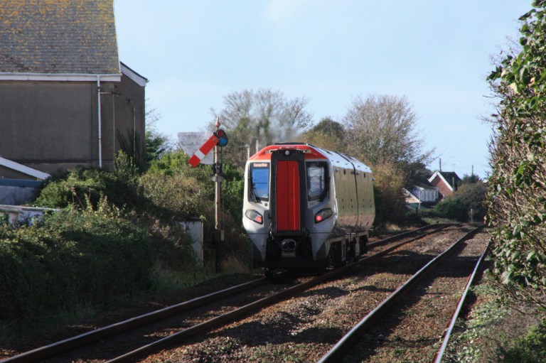 New trains and old signals at Pembrey & Burry Port – RailwayWorld.net