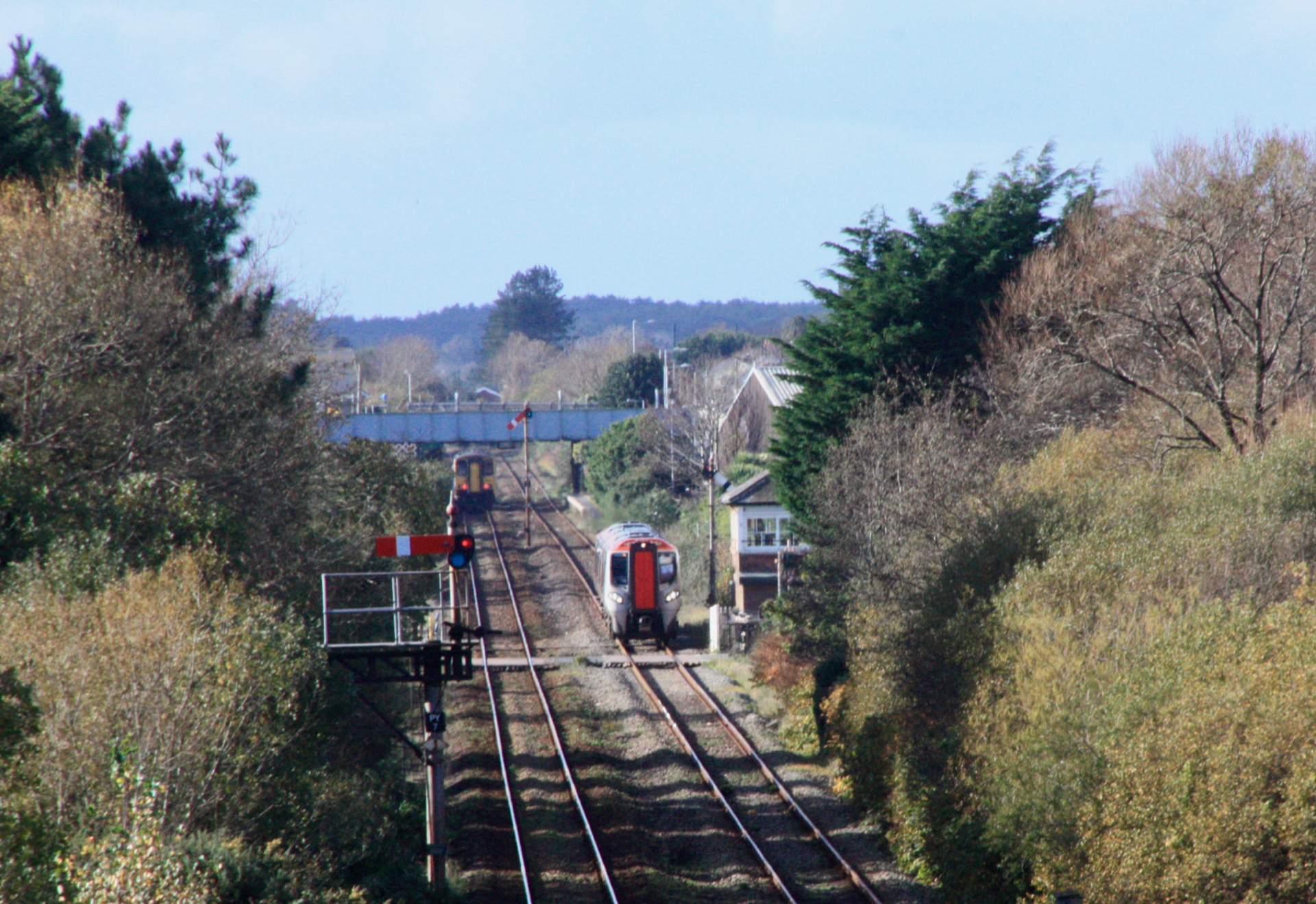 New trains and old signals at Pembrey & Burry Port – RailwayWorld.net