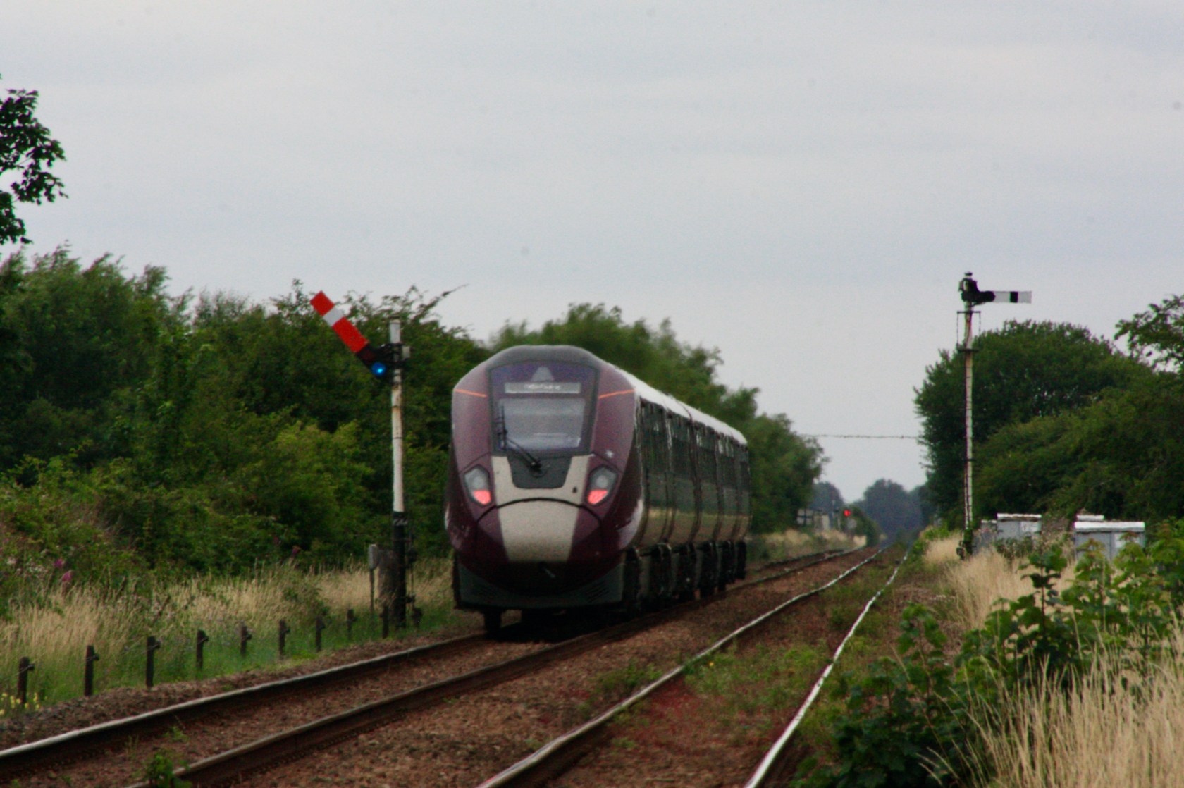 Poacher Line debut for EMR Aurora – RailwayWorld.net