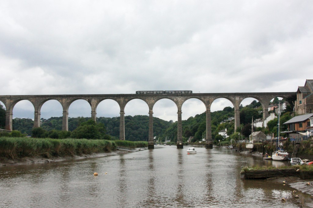 A call at Calstock – RailwayWorld.net