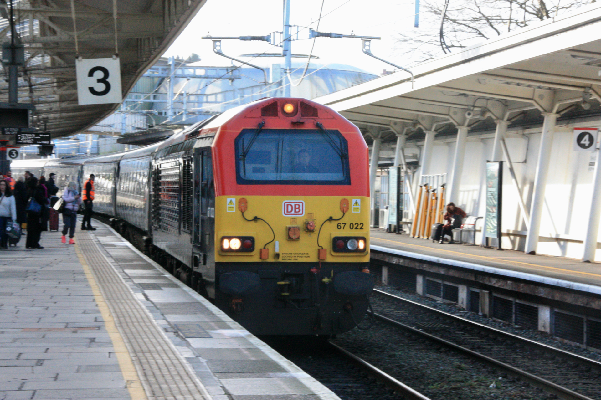 Another taste of TfW fine dining – RailwayWorld.net
