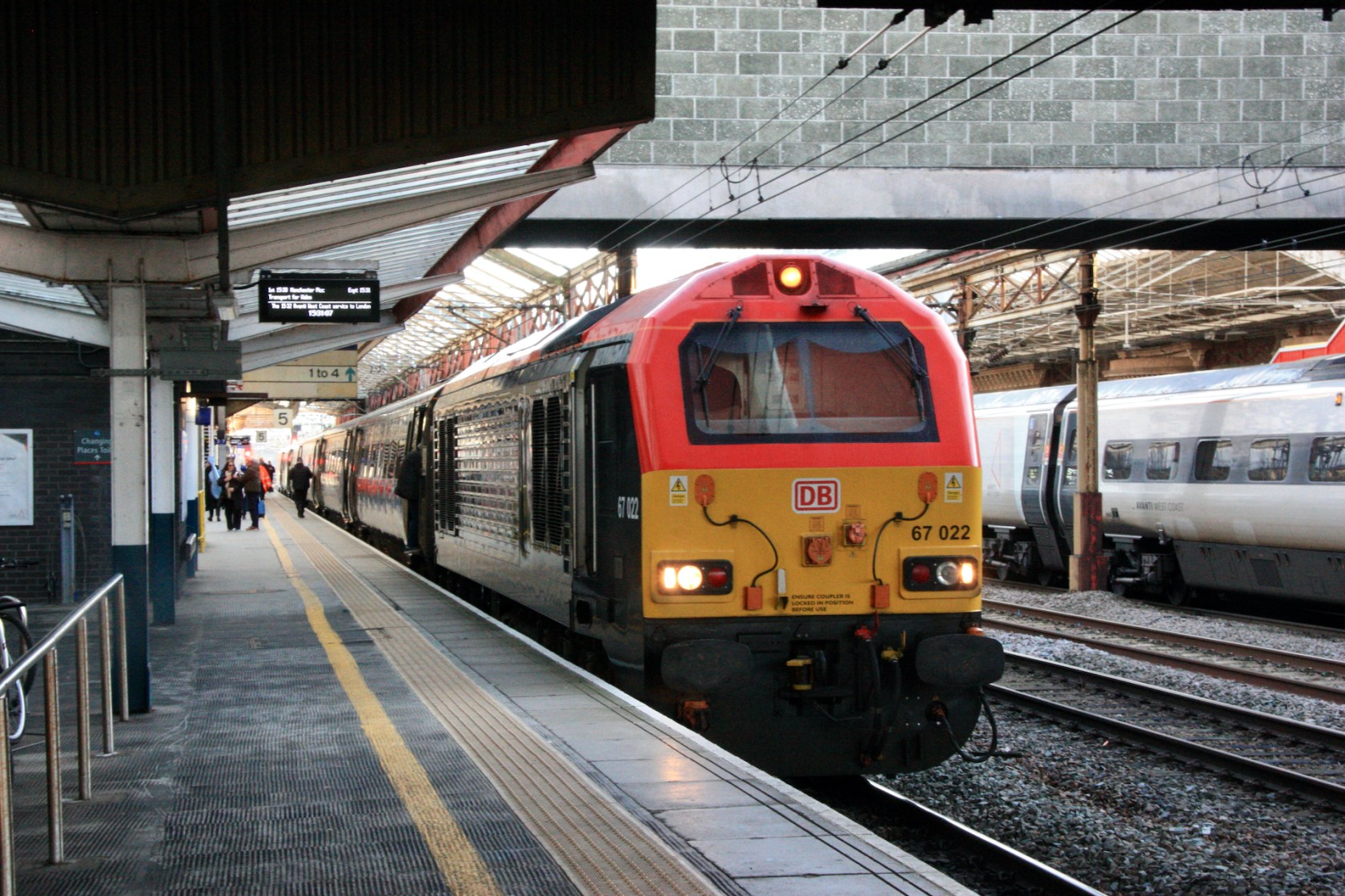 Another taste of TfW fine dining – RailwayWorld.net
